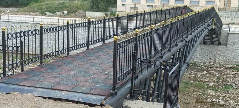 Footbridge Construction - Novelty Steel